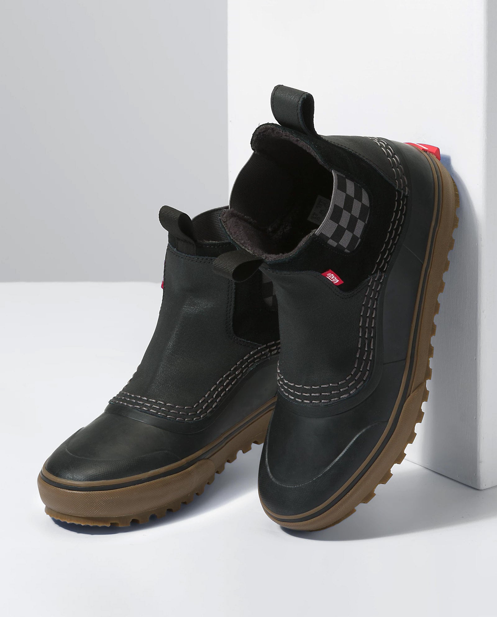 Vans Unisex Mid Chelsea MTE Boot | Eldora Mountain Sports